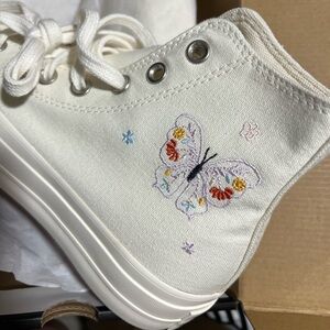 Converse | Shoes | Converse Chuck Taylor All Star Lift Butterfly Wings ...